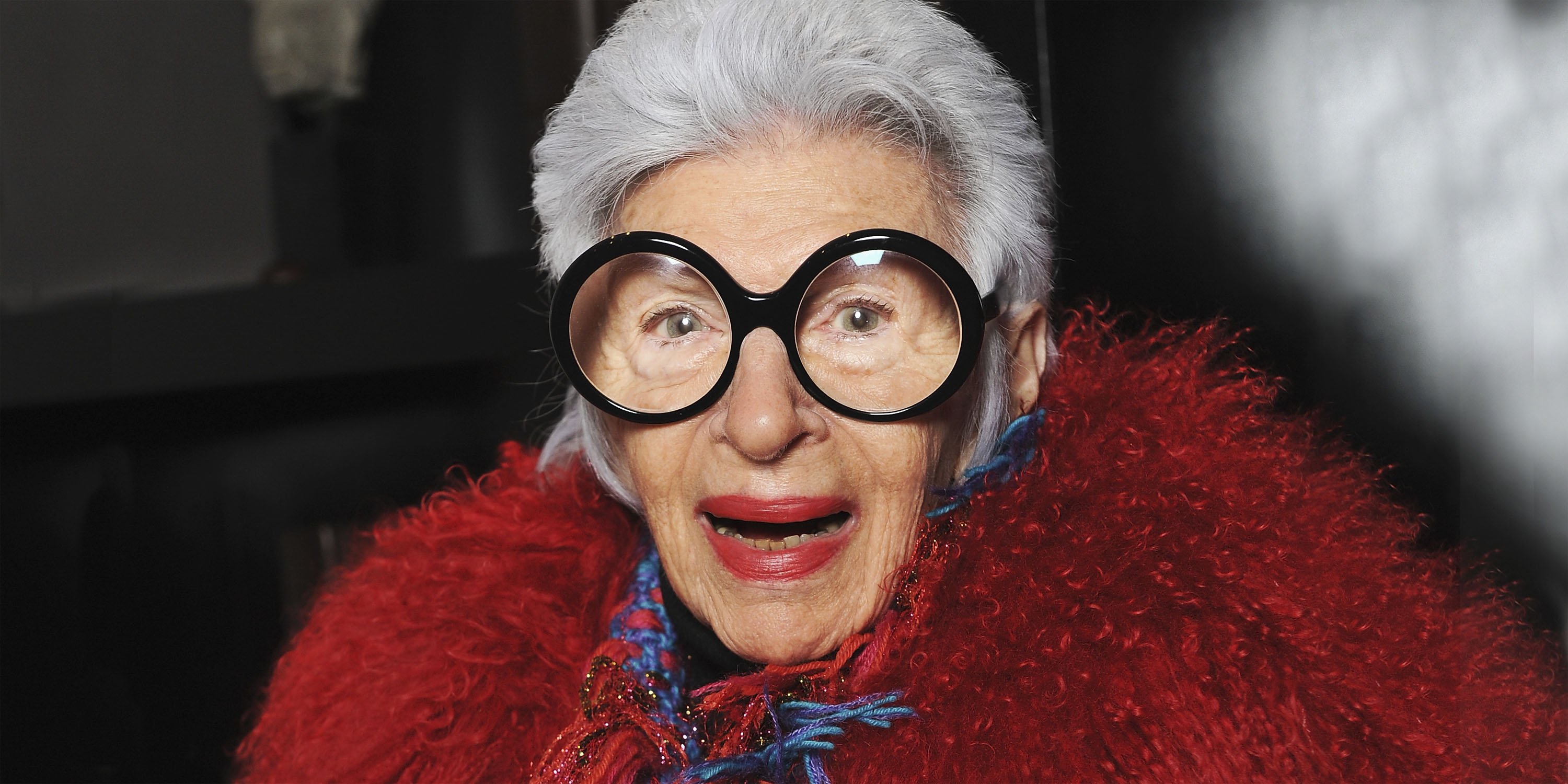 Iris Apfel Gives Fashion and Style Advice - Iris Apfel Movie